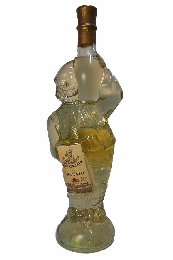 Garling Winemaker Moscato 1L | Semi-Sweet Moldovan Muscat – The Liquor Barn